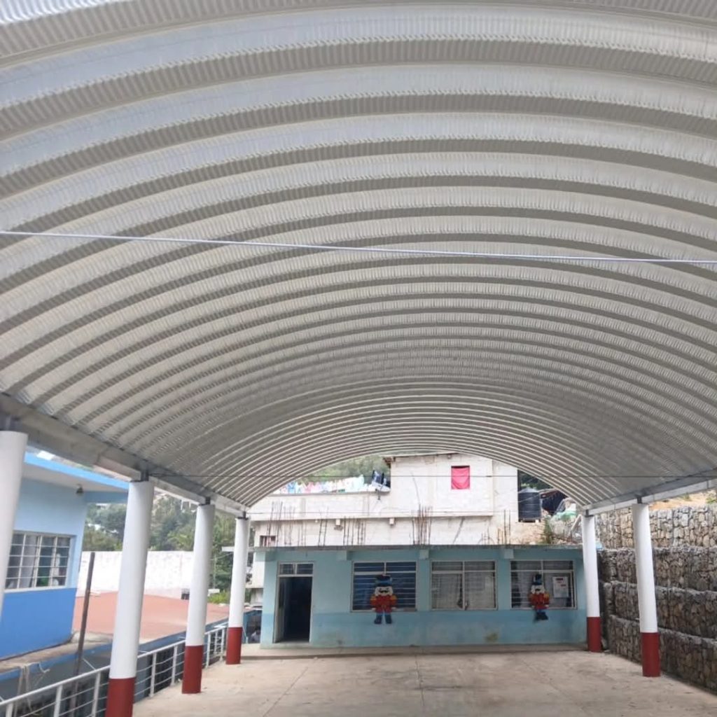 Plaza Cívica en Cd. Mendoza – Techos sin Estructura